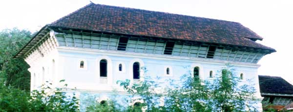 Pazhayangadi Mosque Kondotty - Pazhayangadi Mosque in Malappuram Kerala